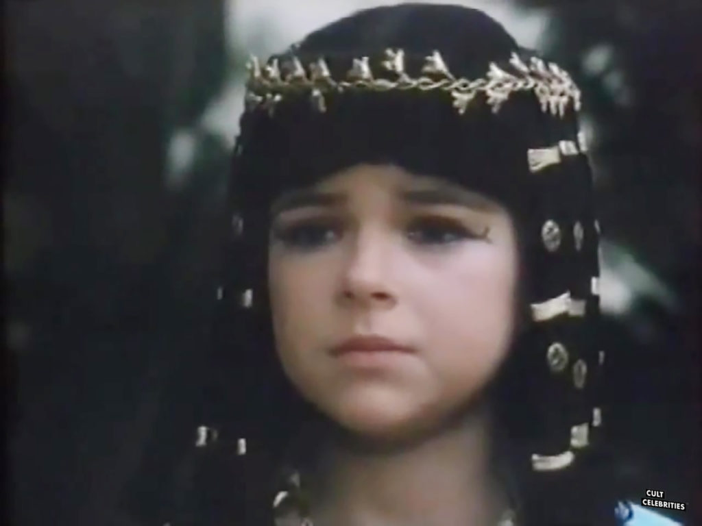 Olivia Barash – Cult Celebrities