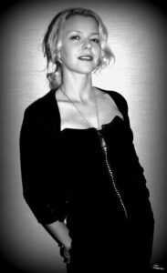 Janelle Brady – Cult Celebrities