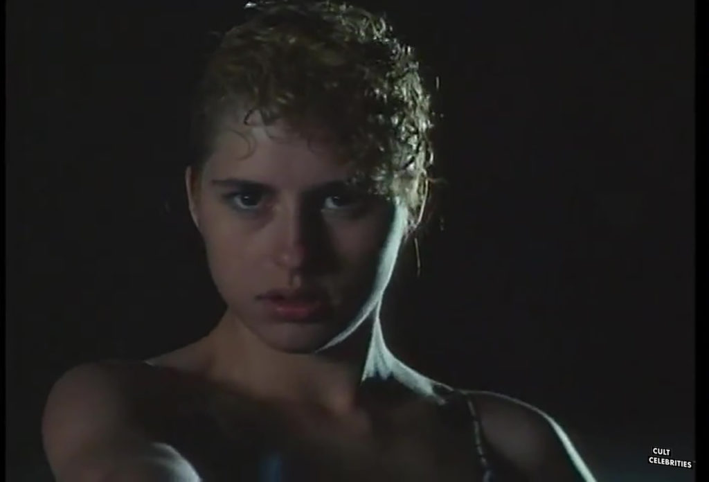 Debi Thibeault – Cult Celebrities