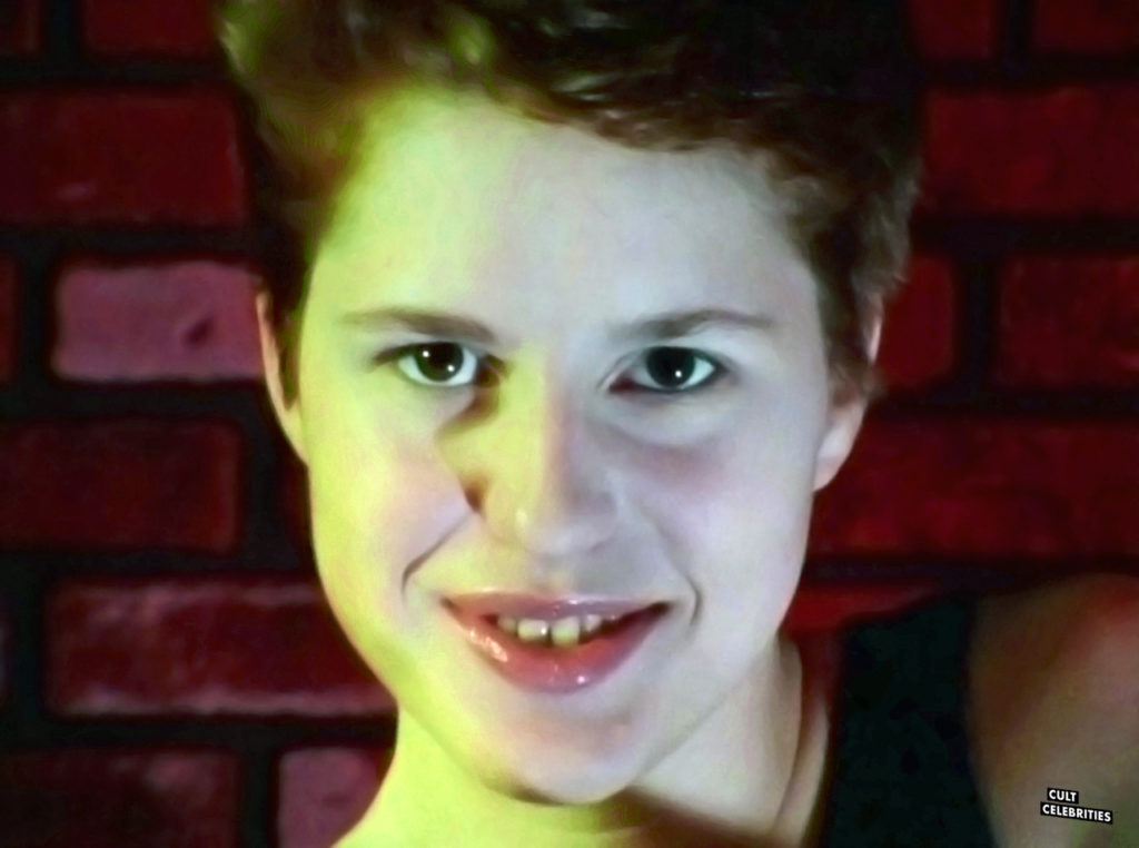 Debi Thibeault – Cult Celebrities